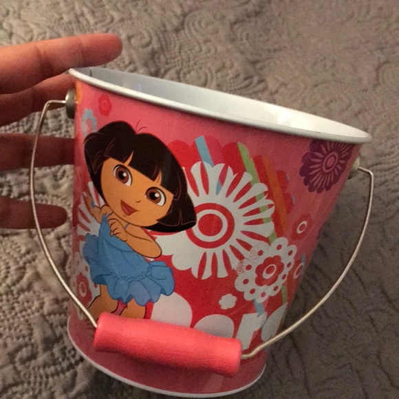 The tin box conpany | Other | New Dora Tin Bucket | Poshmark